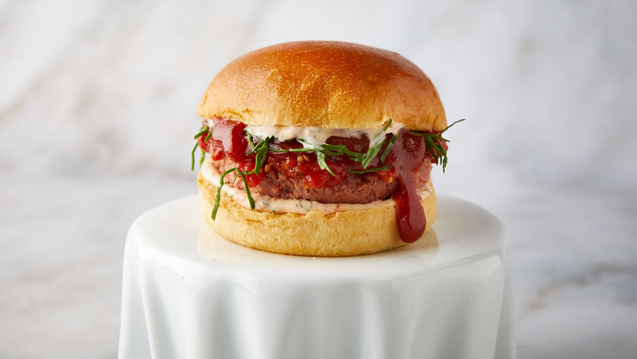Spicy Raw NoBeef Burger με Δροσερή Σάλτσα Chili - συνταγή - συνταγή